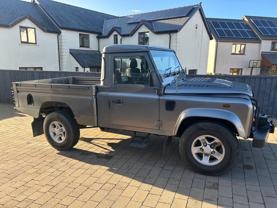 2009 Land Rover Defender | eBay UK