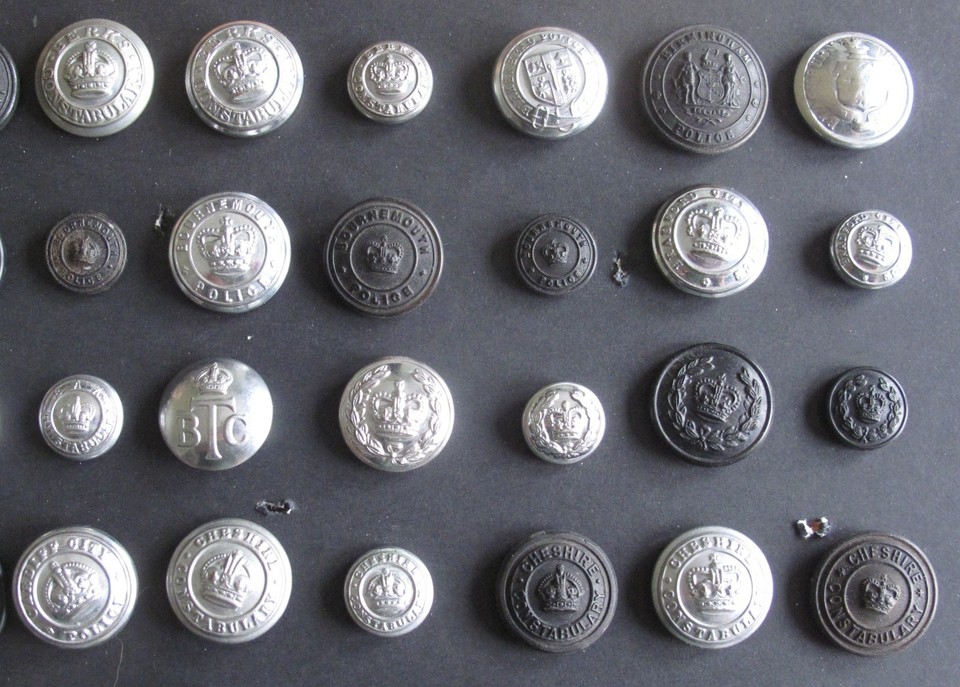 Ninety Six ( 96 ) Various UK Police Forces uniform buttons - all ...
