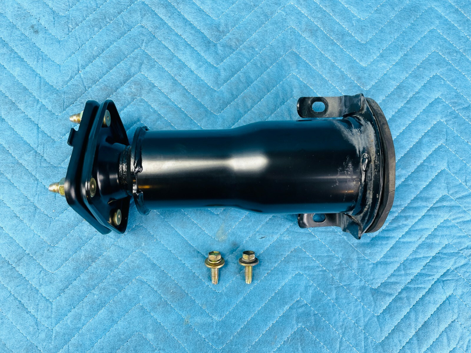 Lexus SC430 Rear Shock Strut Mount Support Driver Side 2002-2010 OEM | eBay