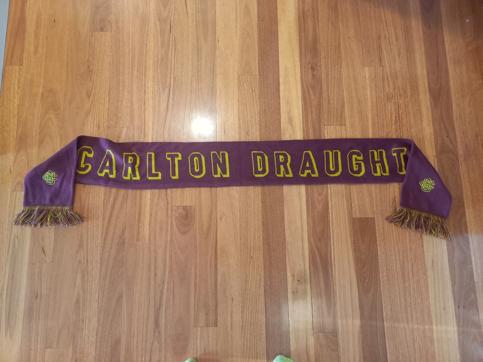 Large Carlton Draught CUB Scarf Thick Knit Beer Brewery | eBay Australia