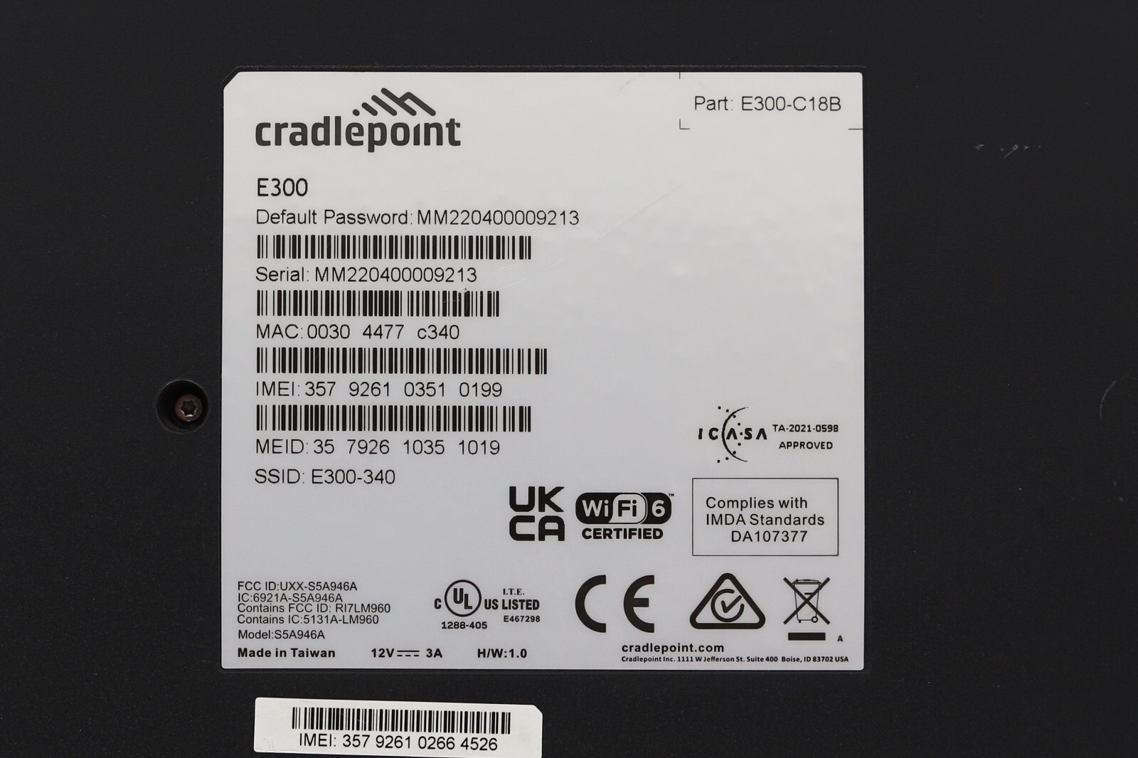 Cradlepoint E300 Series Enterprise Router W/Antenna No AC AP/N: E300 ...