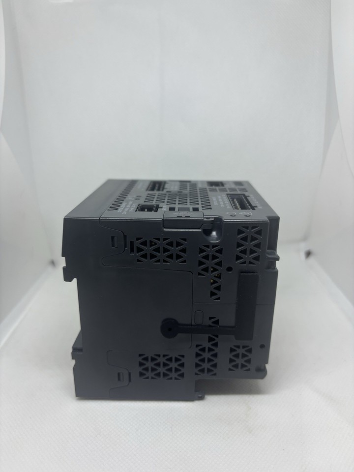 Schneider Electric METSEPM8243,PM8000, PM8243 Power and Energy Meter ...