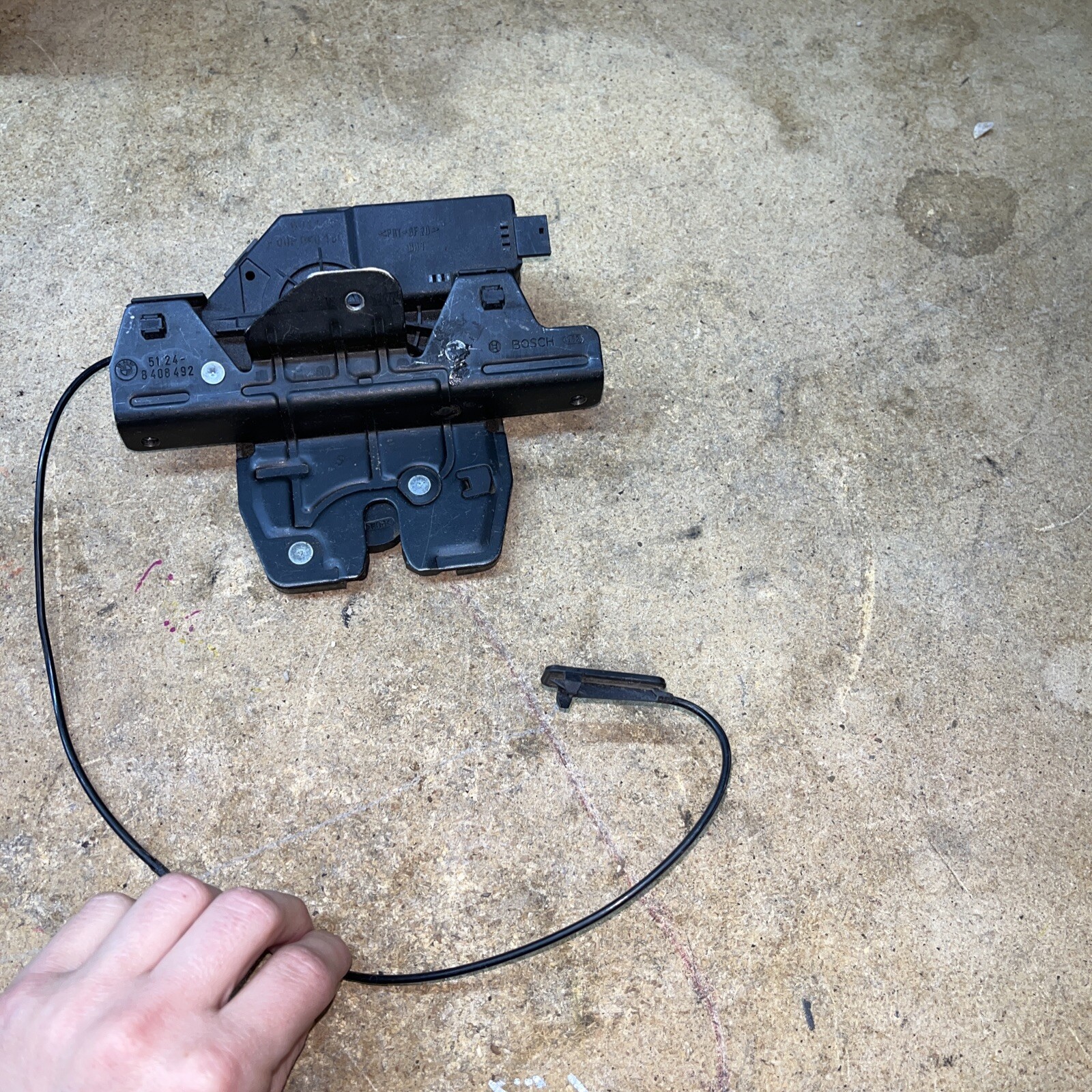 2000-2006 BMW E53 X5 SAV Rear Trunk Lid Hatch Upper Lock Latch USED OEM ...