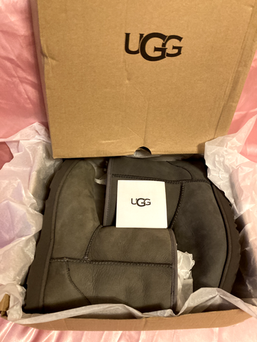 BRAND NEW IN BOX: GENUINE UGG WOMENS CLASSIC WEATHER SHORT BOOTS UK ...