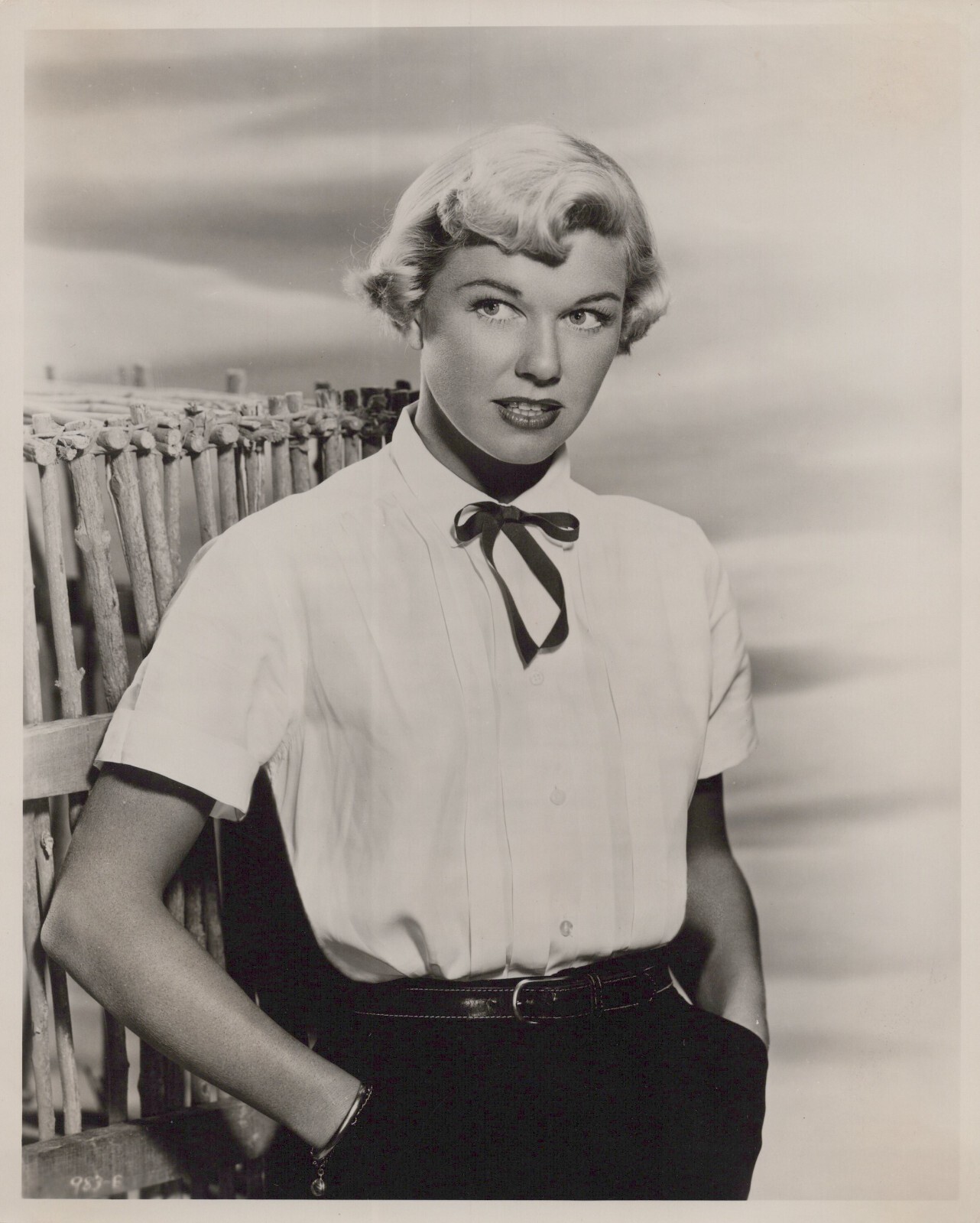Doris Day (1950s) ️ Beauty Actress - Stylish Glamorous Vintage Photo K ...