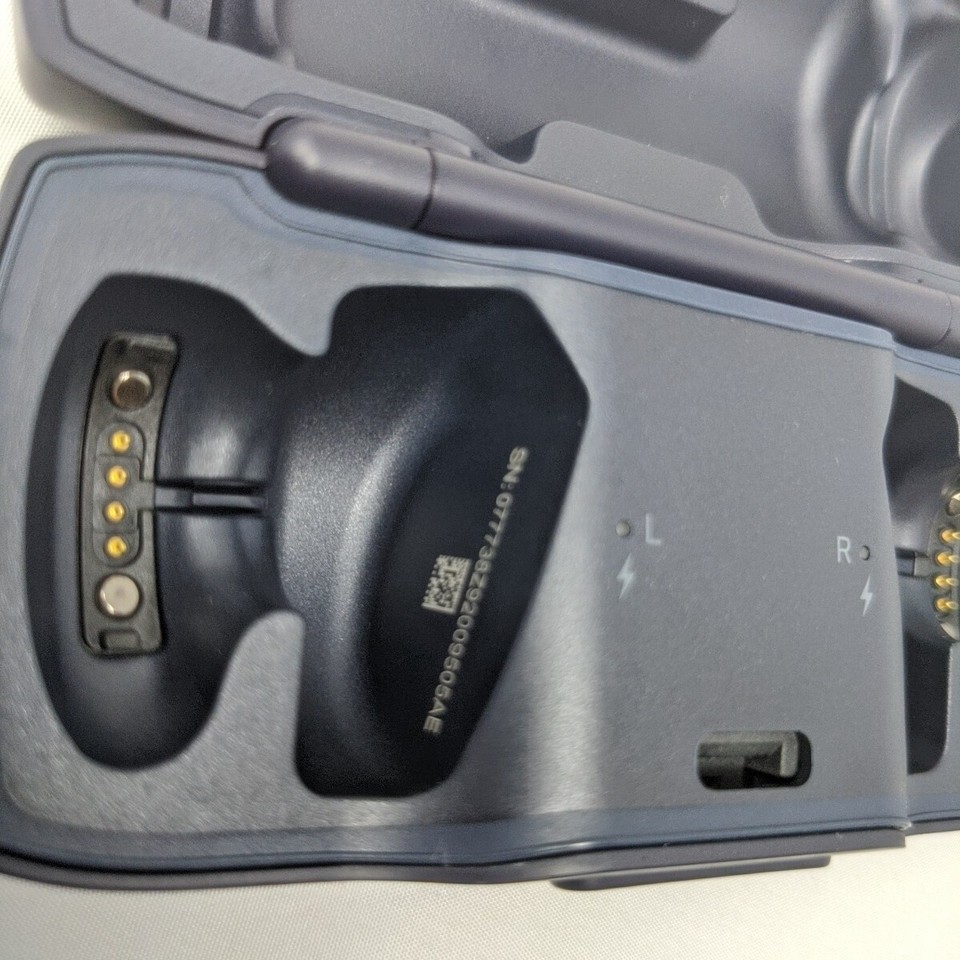 BOSE SoundSport Free Truly Wireless Sport Headphones - Midnight Blue ...