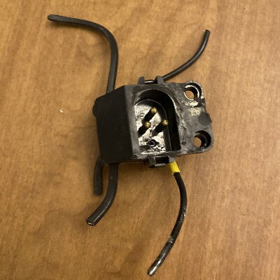 Singer 413 Sewing Machine Replacement OEM Part Plug | eBay