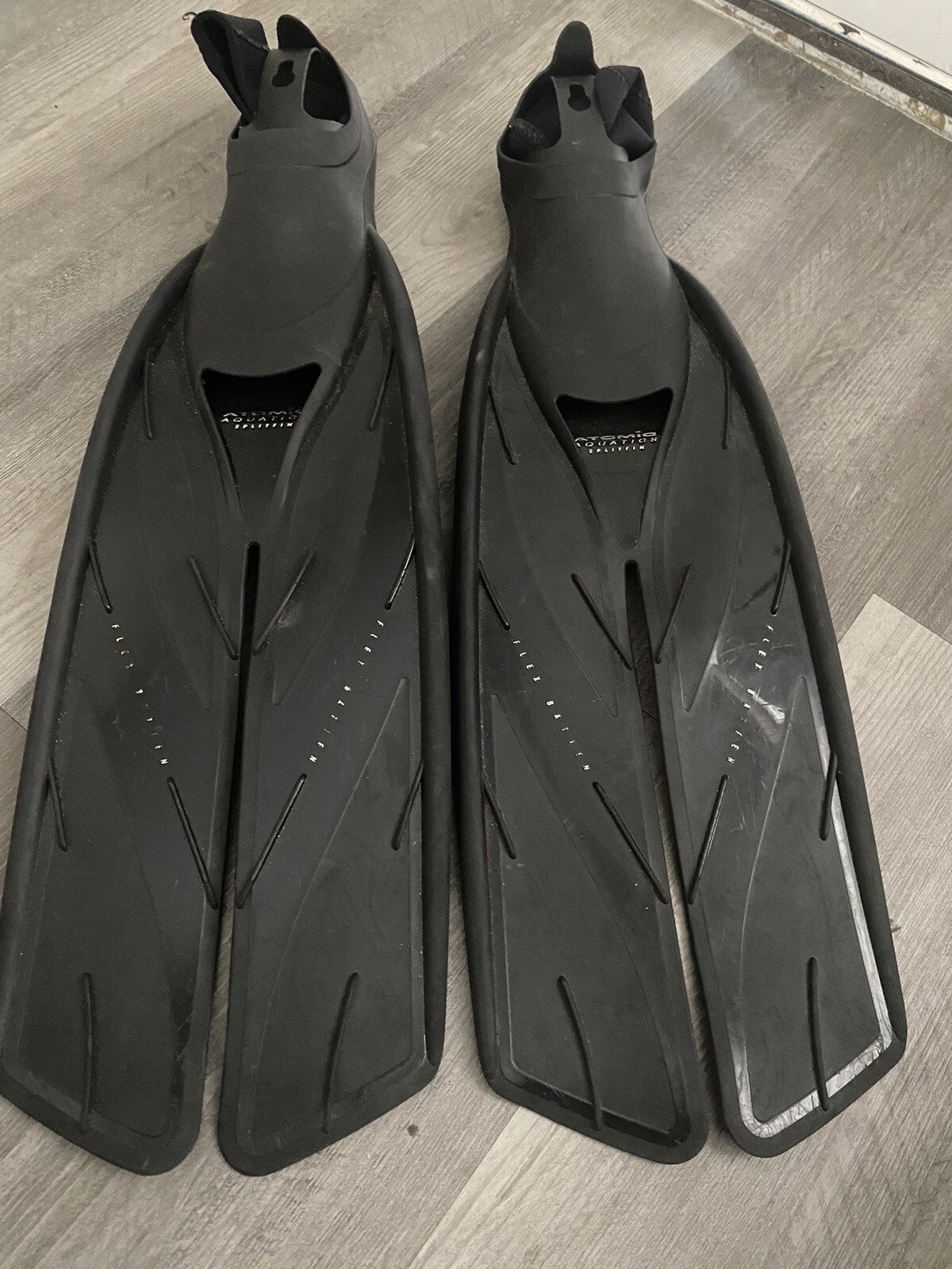 Used Atomic Aquatics Full Foot Split Fins High Performance Black 7.5-8. ...