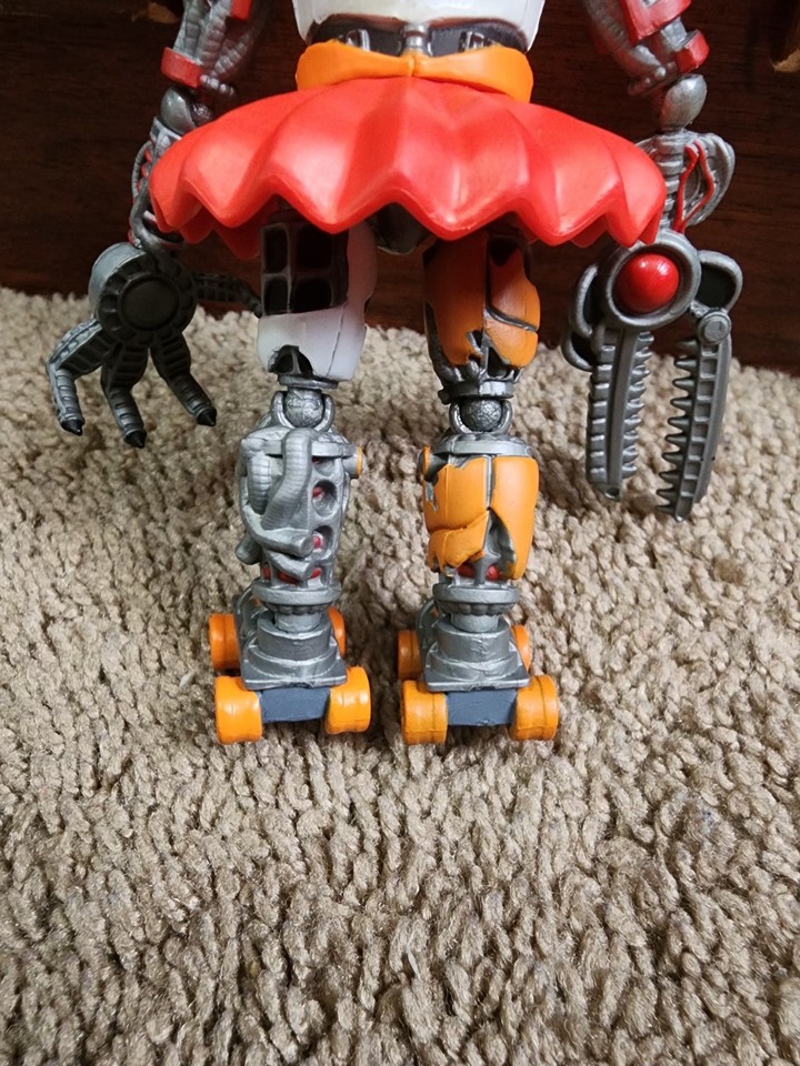 FNaF Five Nights at Freddy’s 2018 FFPS Scrap Baby Action Figure *READ ...