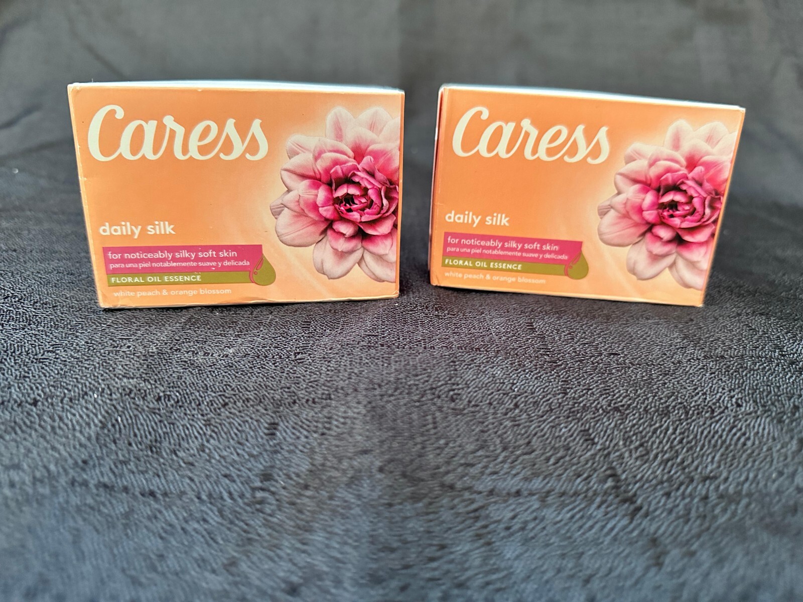2 Bars Caress Daily Silk Bar Soap White Peach and Orange Blossom Scent ...