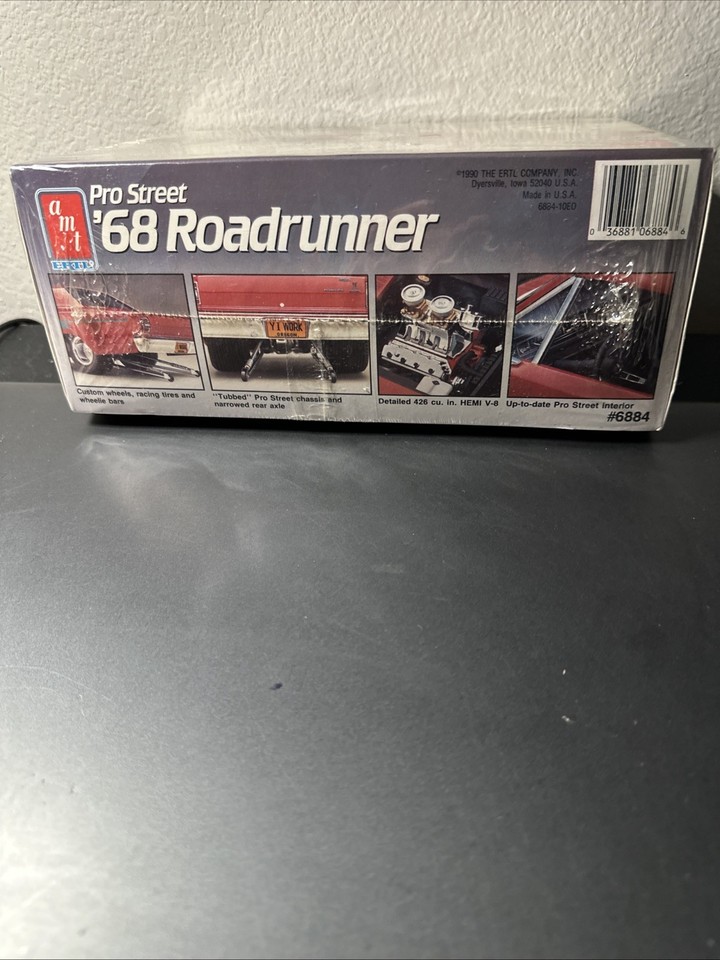 AMT ERTL Pro Street 68 Roadrunner Model Kit 6884 Factory Sealed 1/25 ...