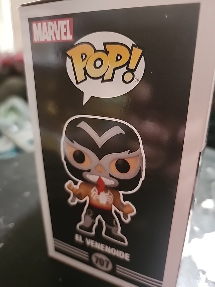 Funko POP! Marvel Lucha Libre El Venenoide (Metallic) #707 Collector ...