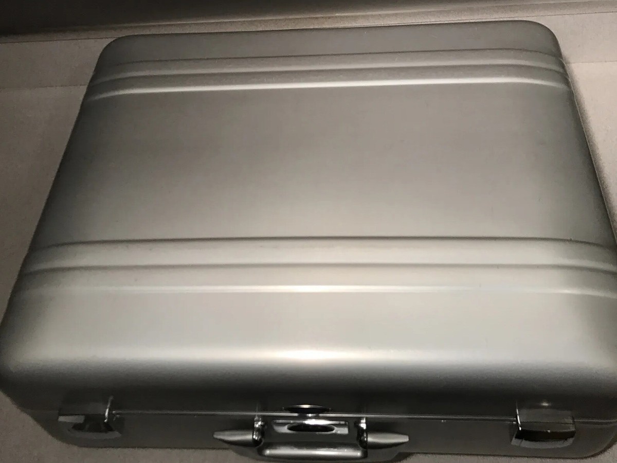 Aluminum Briefcase With Lock