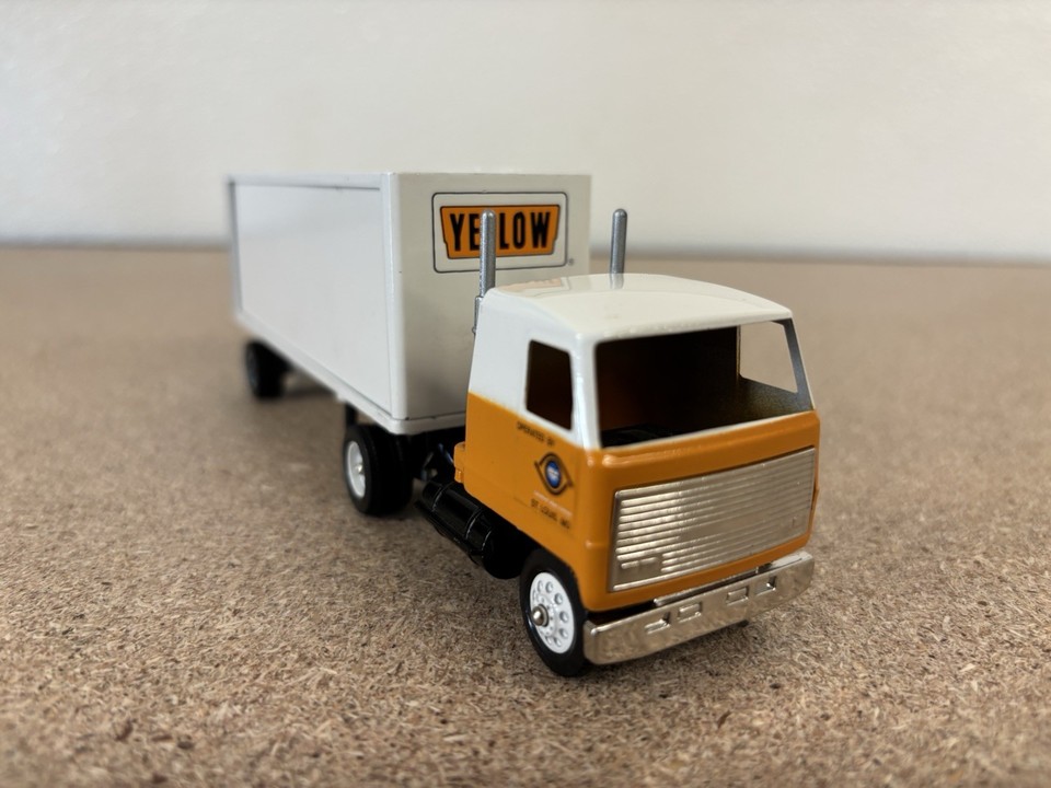 Winross Yellow Trucking Transfer Truck And Trailer Diecast | eBay