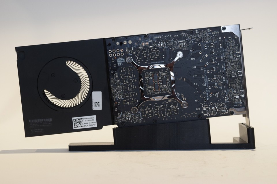 PNY NVIDIA RTX A4000 16GB GDDR6 PCIe 4.0 x16 Graphics Card - Fast ...