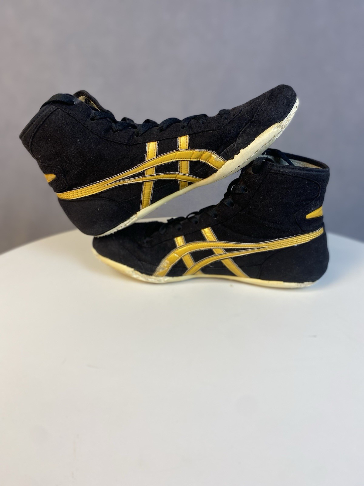 Size 9.5 - OG ASIC Exeo Black & Gold Wrestling Shoes | eBay