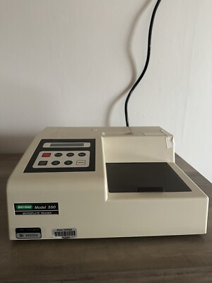 Lab Equipment - Microplate Reader