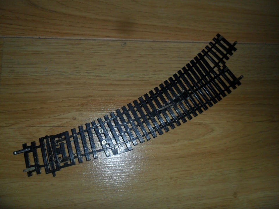 R8075 Nickel Silver Long Right Hand Curved Point for Hornby OO Gauge ...