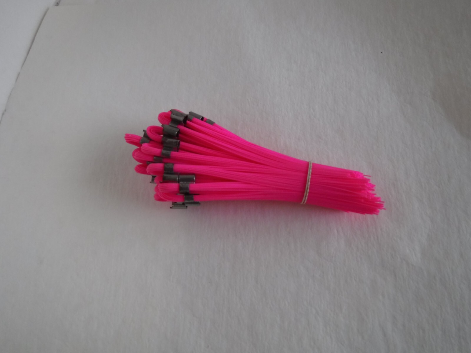 ( Lot of 50) Smi-Carr 6″ Stake Chaser® Whiskers/Line Mark® Flags,PINK ...