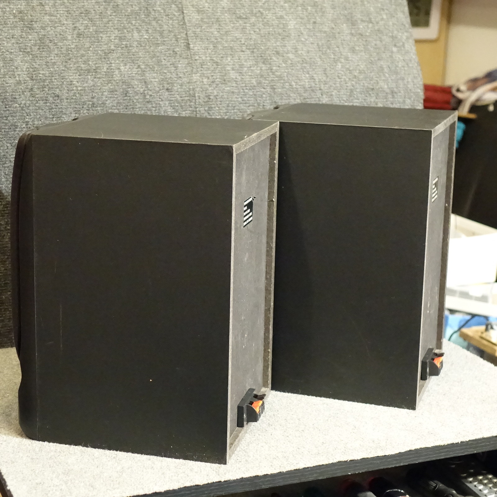 Philips FB330 Boxen Lautsprecherboxen Bassreflexboxen Satelliten ...