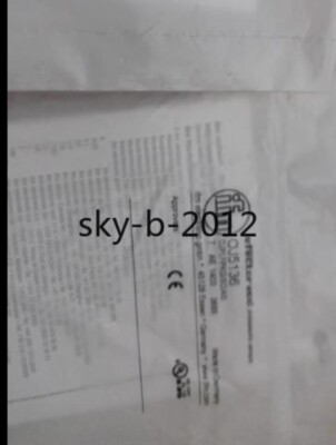 1 PCS NEW IN BOX IFM Laser specular reflection photoelectric sensor ...