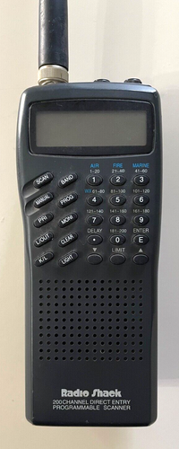 Radio Shack PRO-51 Hyper Scan 200 Channel Programmable UHF-VHF Portable ...