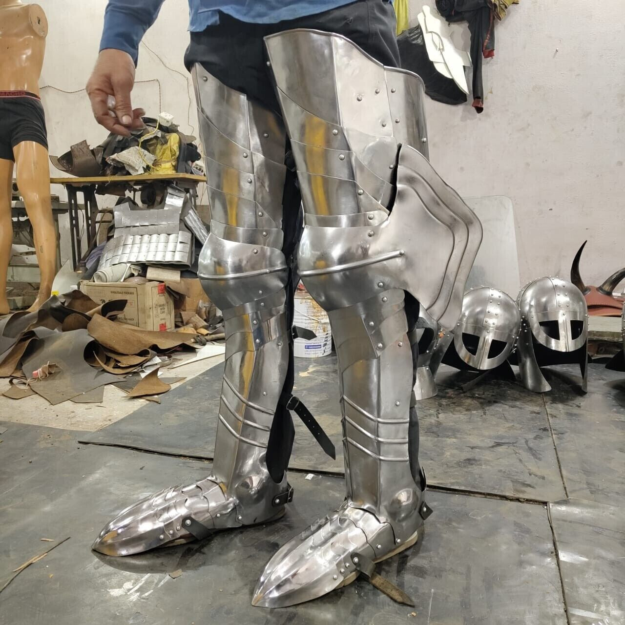 Halloween Gothic Leg Guard Armor Set Medieval Knight leg armor larp ...