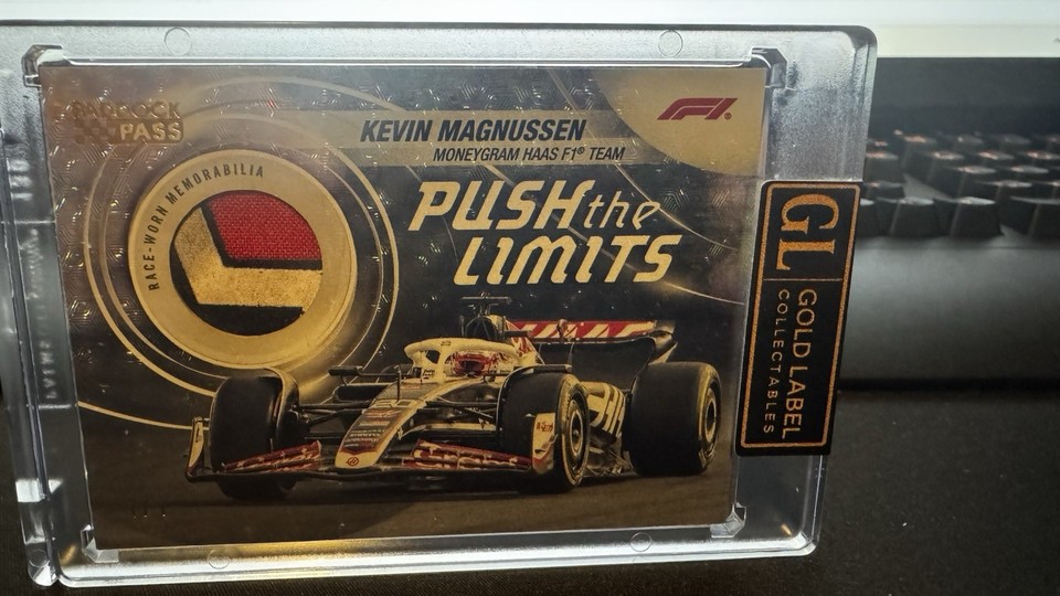 Topps F1 PADDOCK PASS 1/1 Kevin Magnussen - PUSH the LIMITS Race worn ...