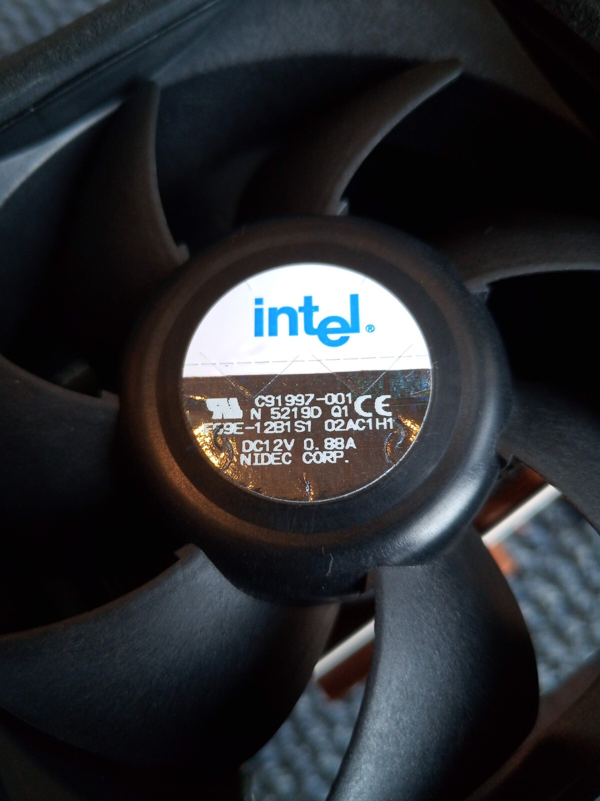 Intel C91997-001 BTX Type I Heat Sink and Fan Case CPU Cooler. P4 ...