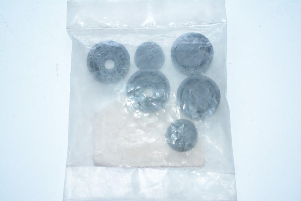 Allmakes Land Rover AEU1047 Series Duel Line Master Cylinder Repair Kit ...