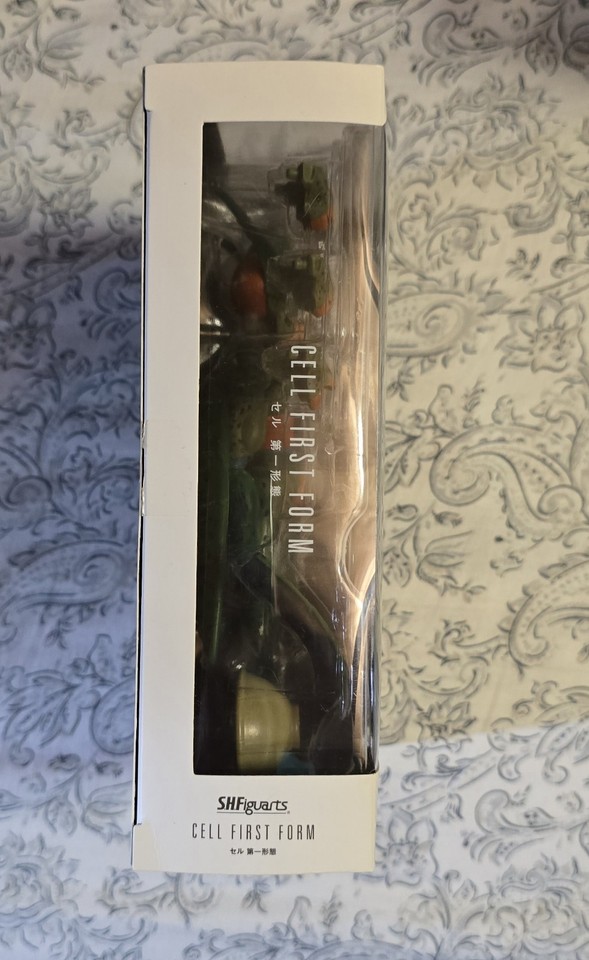 Sh Figuarts - Dragon Ball Z Cell First Form (Used) | eBay