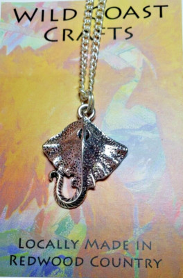 Silver Manta Ray Pendent Necklace with 18" Link Chain | eBay