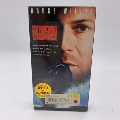 Striking Distance (VHS, 1994) Brand New SEALED Bruce Willis 43396536838 ...