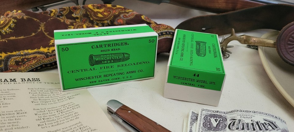 Reproduction vintage 2nd Pattern Winchester .44-40 (.44 WCF) Cartridge ...