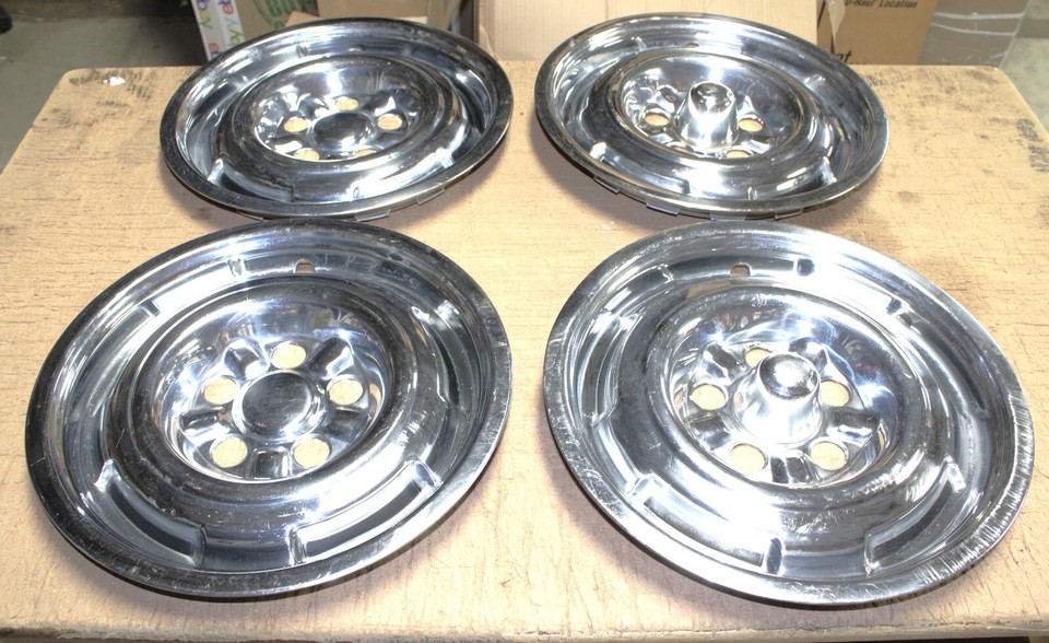 1964 1965 1966 1967 Mercury Cyclone Gt ORIG CHROME 14" WHEEL COVERS HUB ...