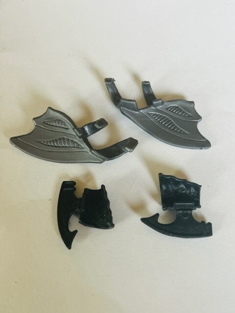 Gi Joe vtg 1984 figure LOT part weapon accessories Hasbro Wrist Leg ...