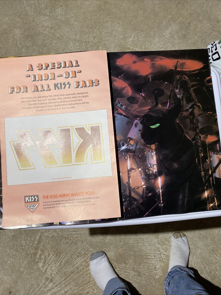 1976/1977 kiss official concert book Destroyer/Rock n roll over tour ...