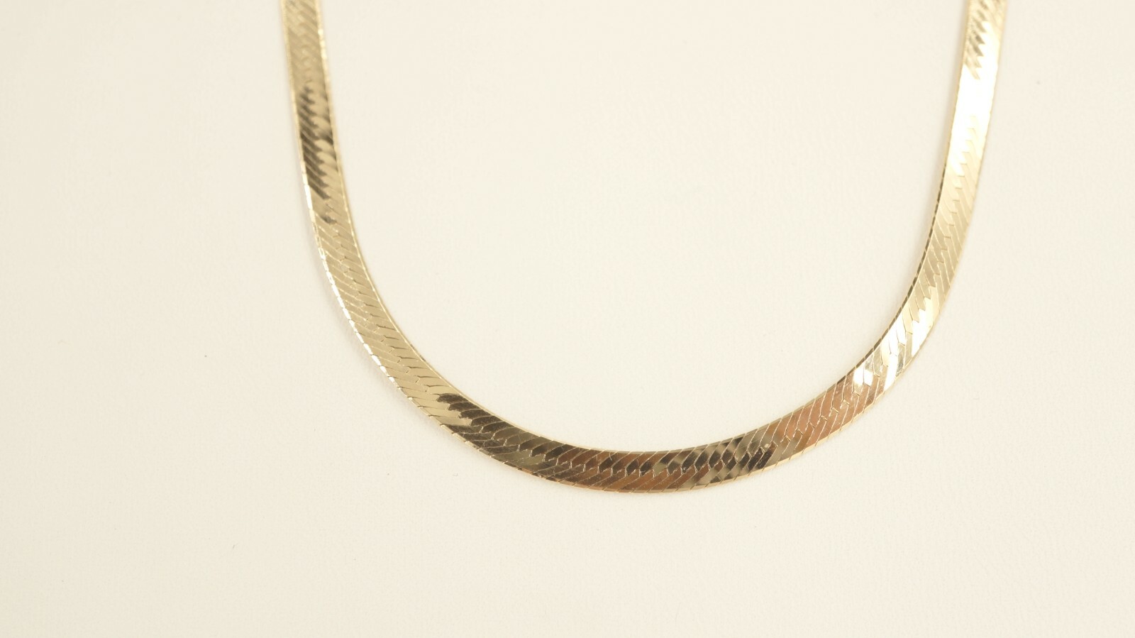 14k Gold 18" Reversible Herringbone Necklace! - Gem