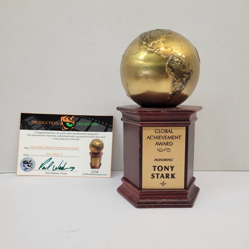 Iron Man 2 Tony Stark Global Achievement Award Original Prop with COA ...