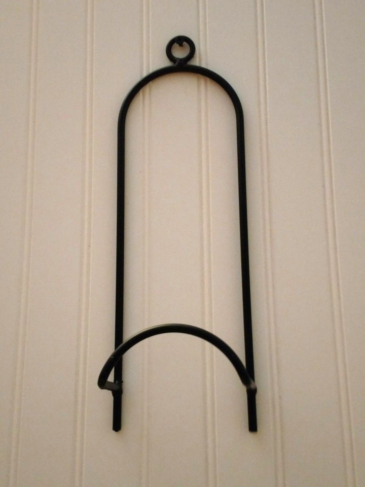 Plate Holder - Amish handcrafted strong & sturdy wrought iron wall rack ...