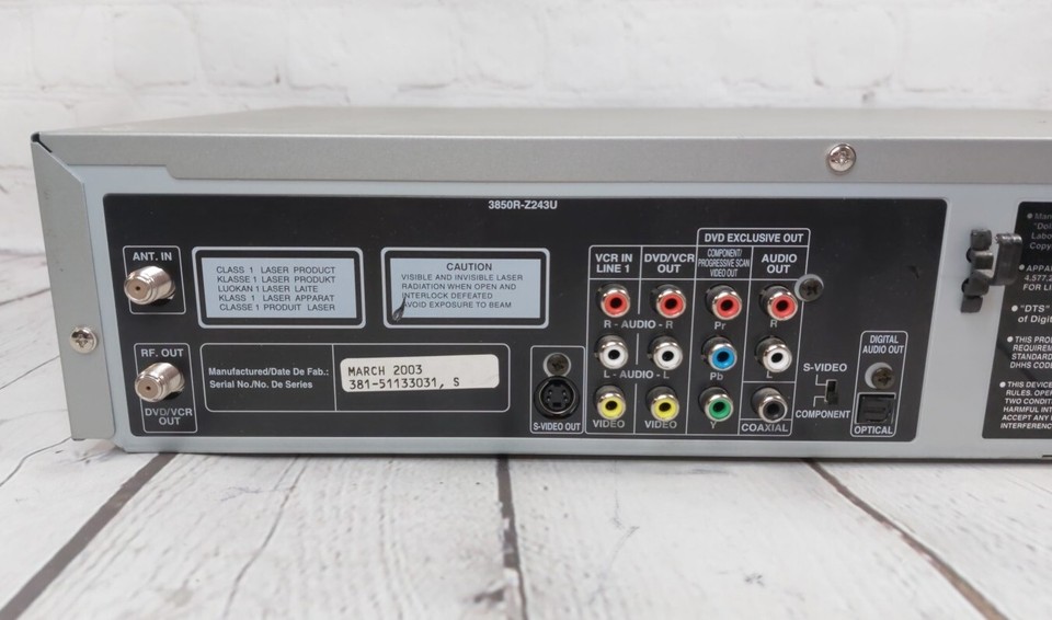 Zenith XBV342 **FOR PARTS** VCR Progressive Scan DVD Player VHS Combo ...