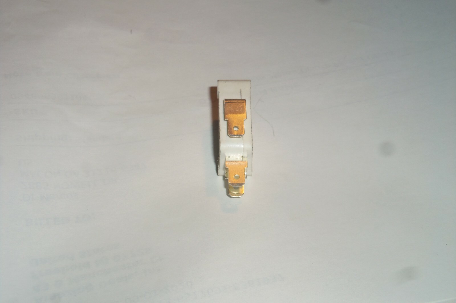 ZIPPY VMN-10.10A 125/250V Microswitch-Relay All White w/Red Button | eBay