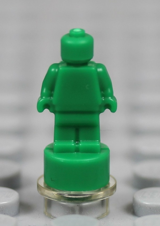 LEGO - Statuette Trophy Small - PICK YOUR COLORS - Mini Minifigure ...