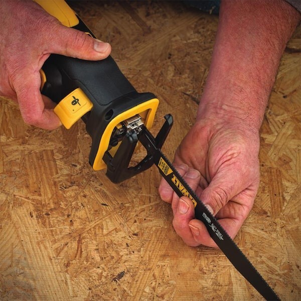 DeWALT DCS367B 20V 20 Volt MAX XR 5.0Ah Brushless Tool Compact ...
