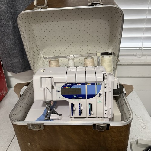RARE Elna 945 Computer Serger 5 Thread TESTED WORKS | eBay