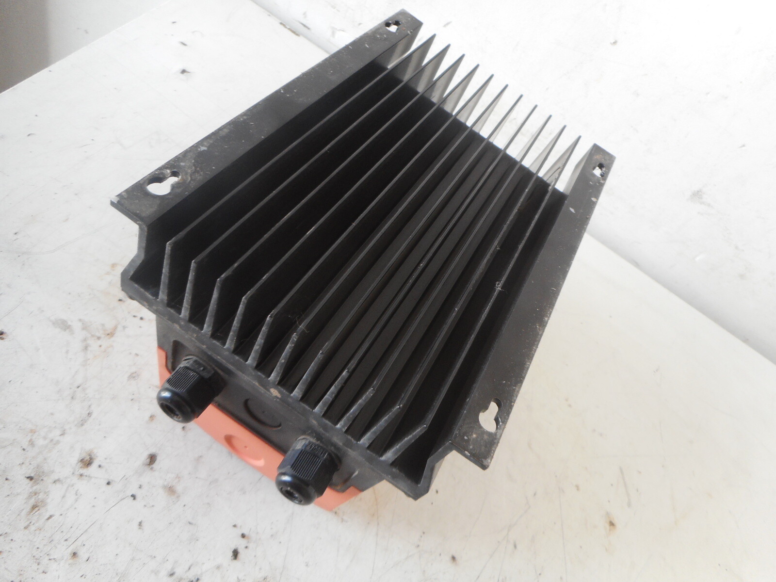 SEW EURODRIVE 0.37kW VARIABLE FREQUENCY DRIVE 240AC Input ...