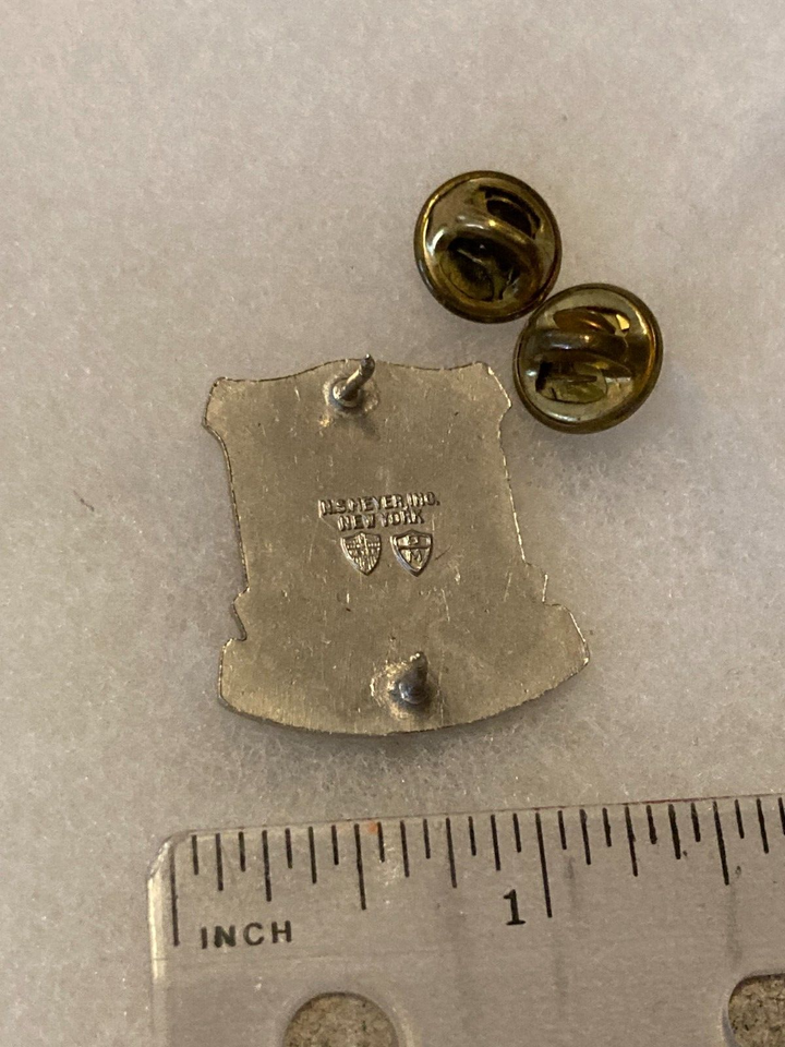 Authentic US Army 577th Engineer Battalion DI DUI Insignia Crest 22M 8C ...