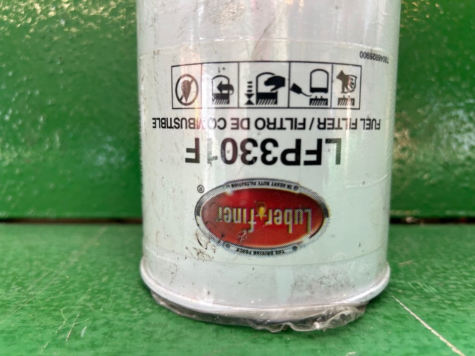 Luber-Finer LFP3301F Fuel Filter Replaces BALDWIN BF896 CASE A41745 WIX ...