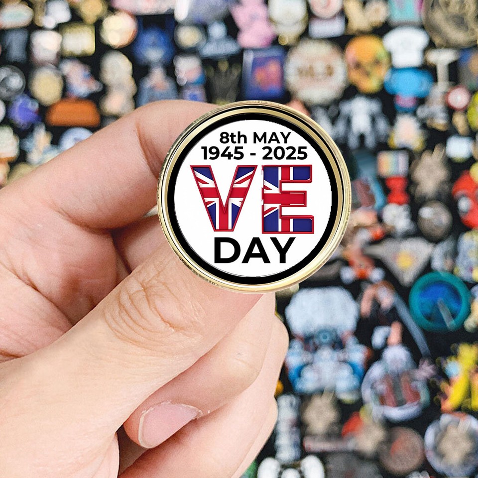 VE Day 80th Anniversary 1945-2025 Lapel Pin Badges Round for Hat Suit ...