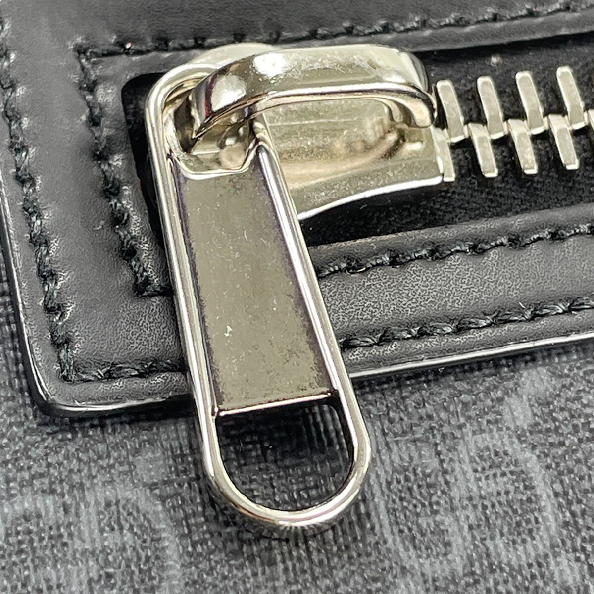 GUCCI GG supreme PVC Leather Canvas Fabric Black Gray Cross body bag ...